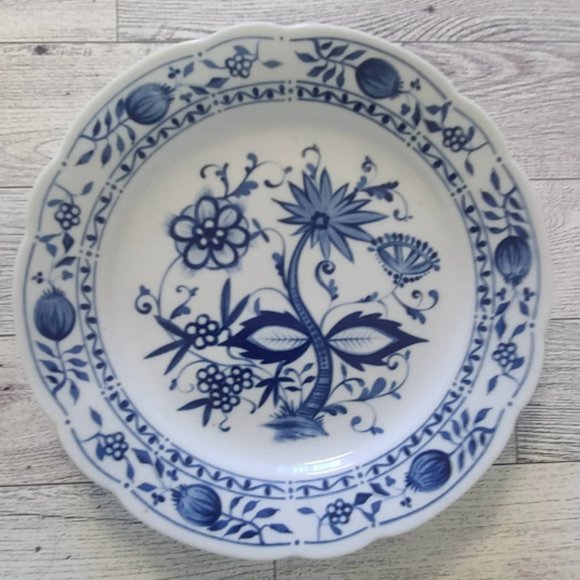 Kahla | Other | Vintage Onion Zwiebelmuster Salad Dessert Plates ...